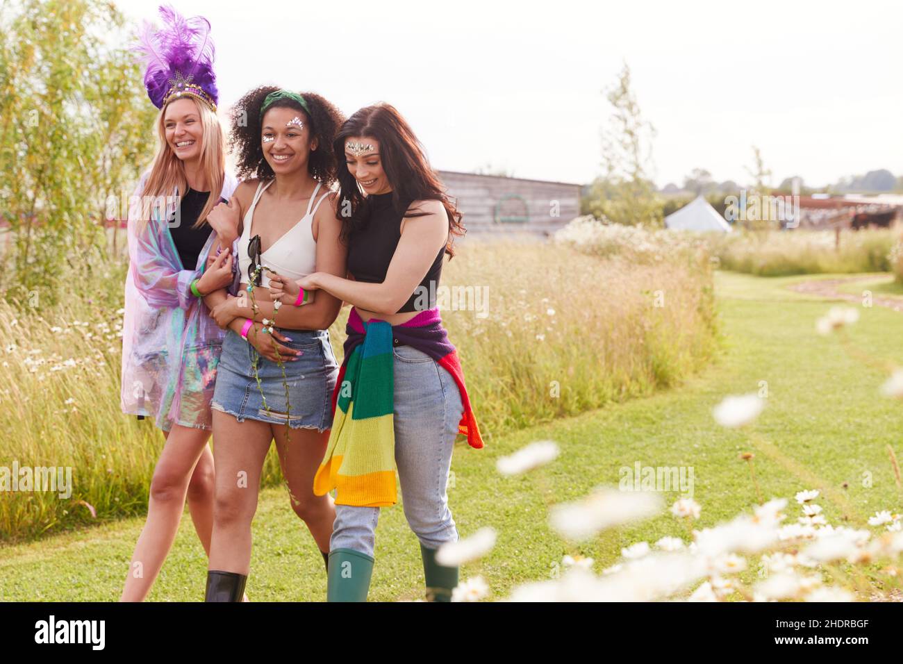 summer, festival, friends, summers, festivals, friend Stock Photo - Alamy