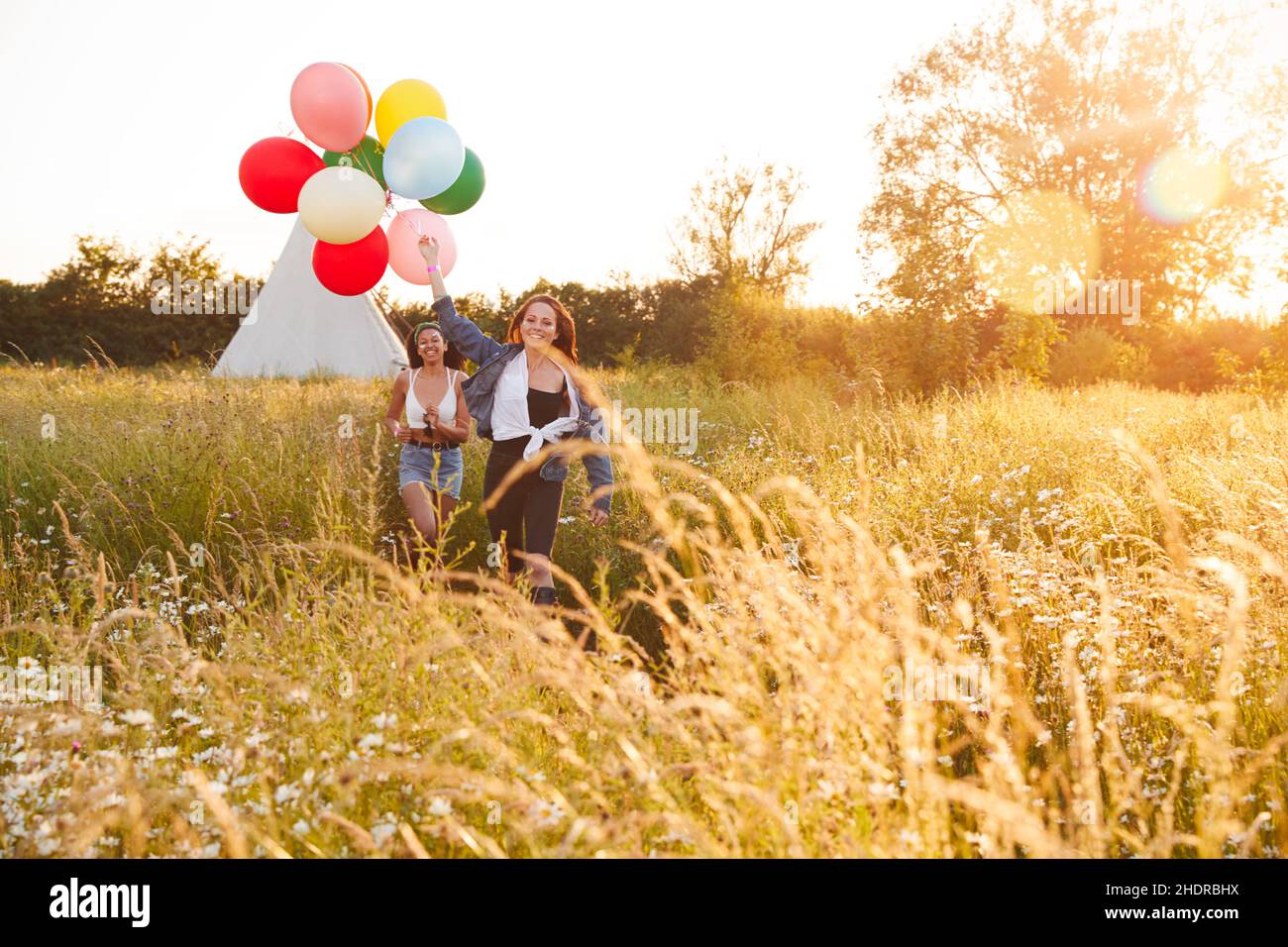 summer, friends, balloons, summers, friend, balloon Stock Photo - Alamy