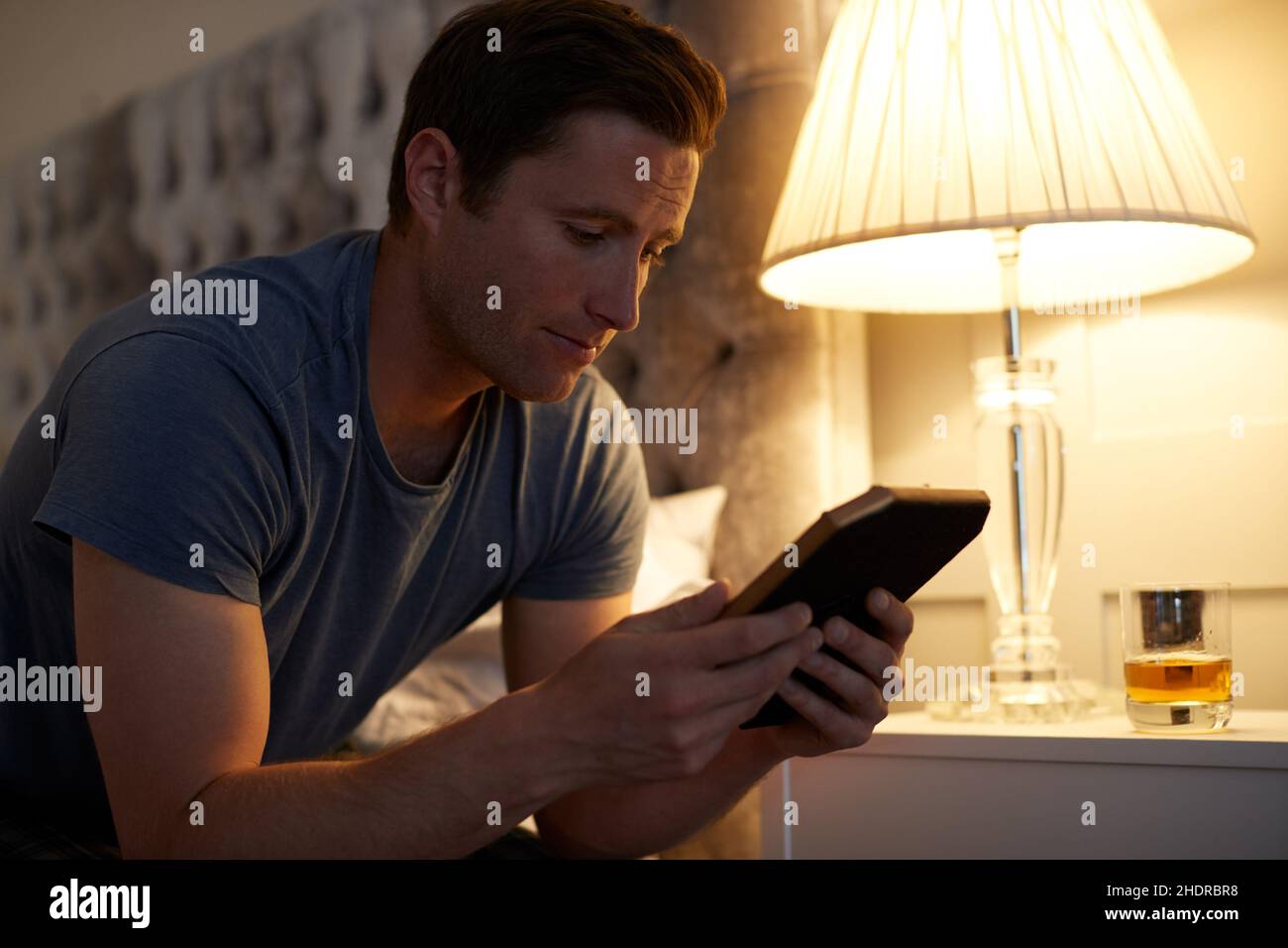 Mourning wear hi-res stock photography and images - Alamy