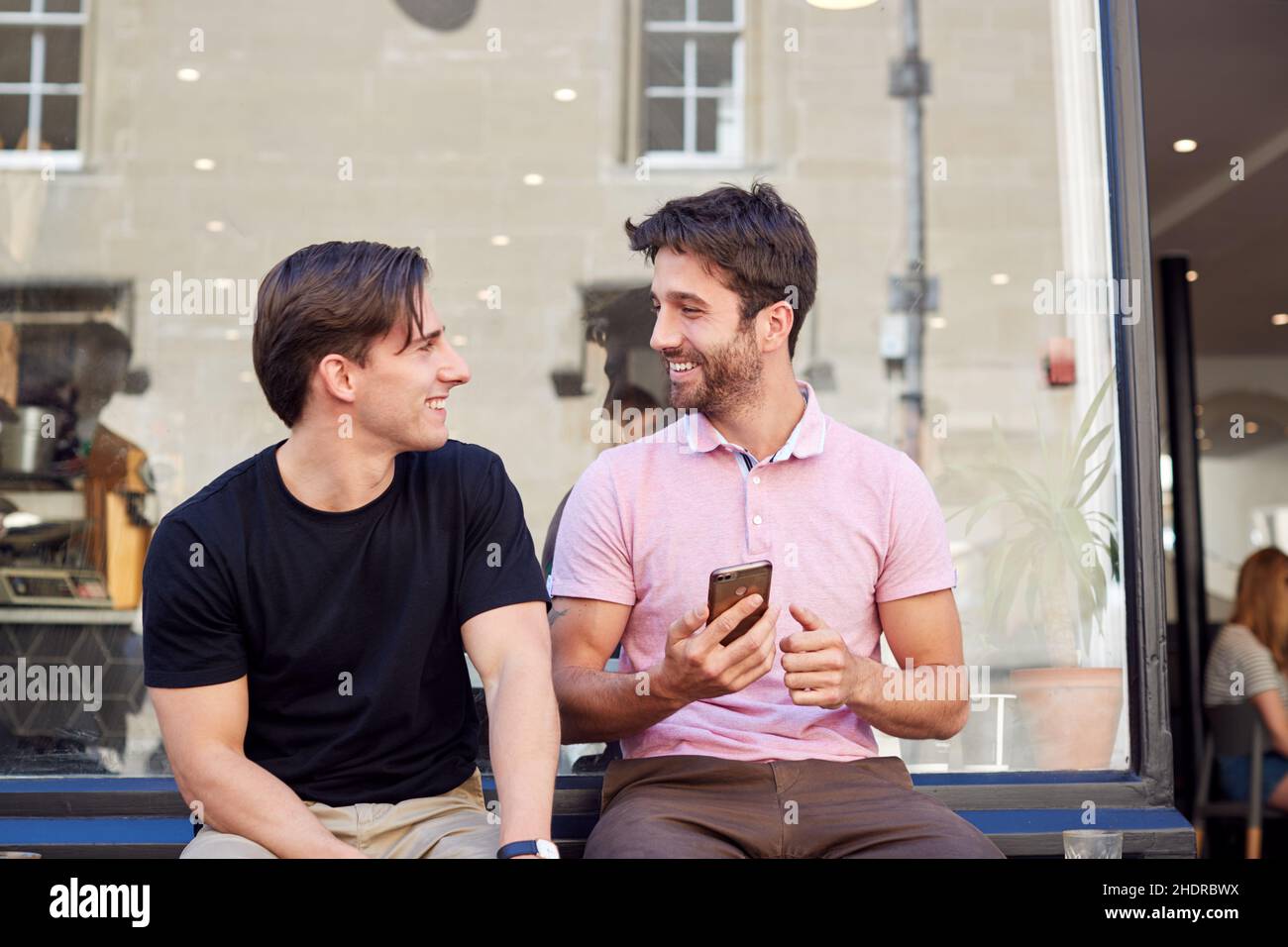 cafe, amuse, friends, cafes, amuses, friend Stock Photo - Alamy