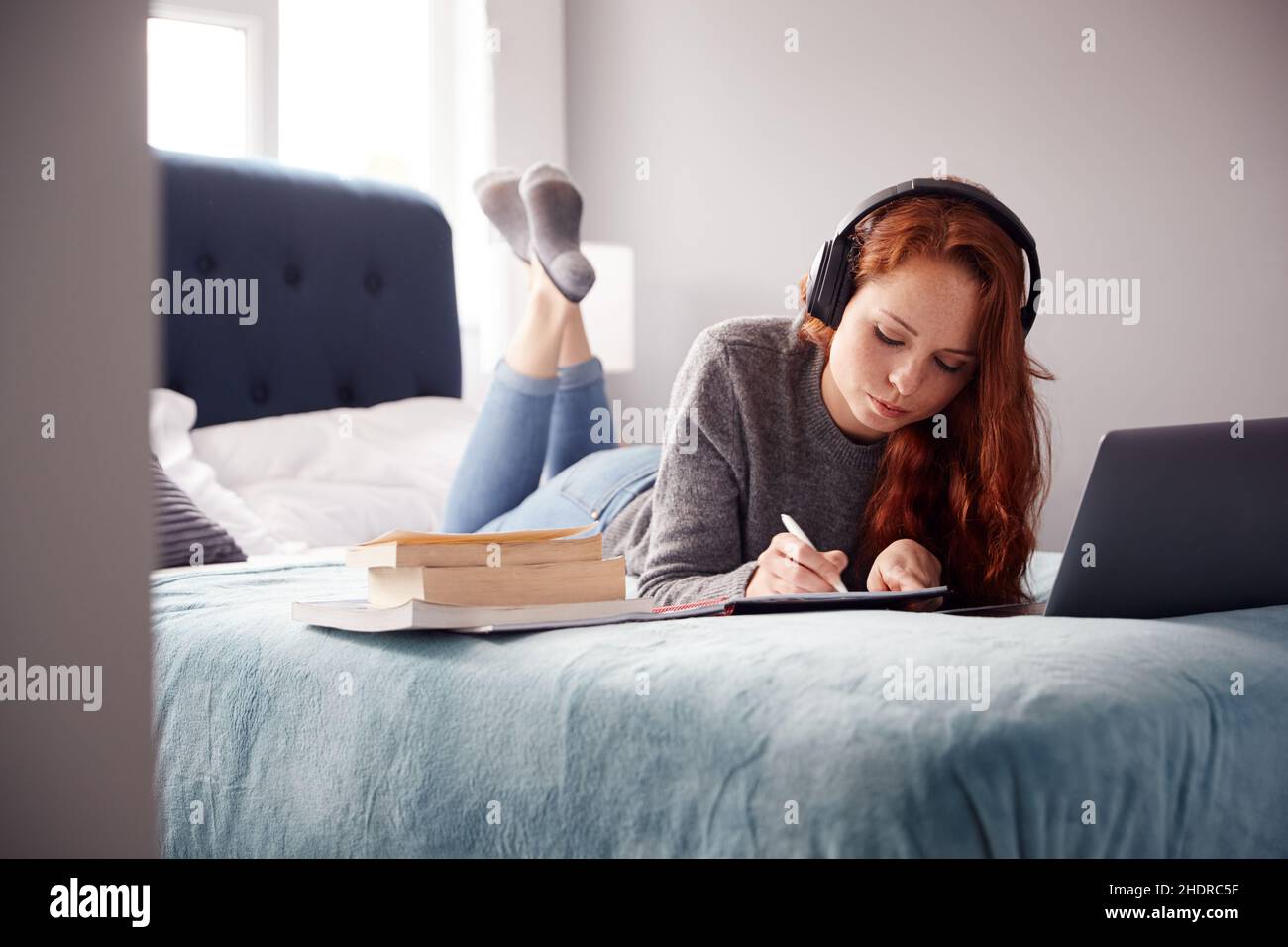 home, writing, learning, student, homes, students Stock Photo - Alamy
