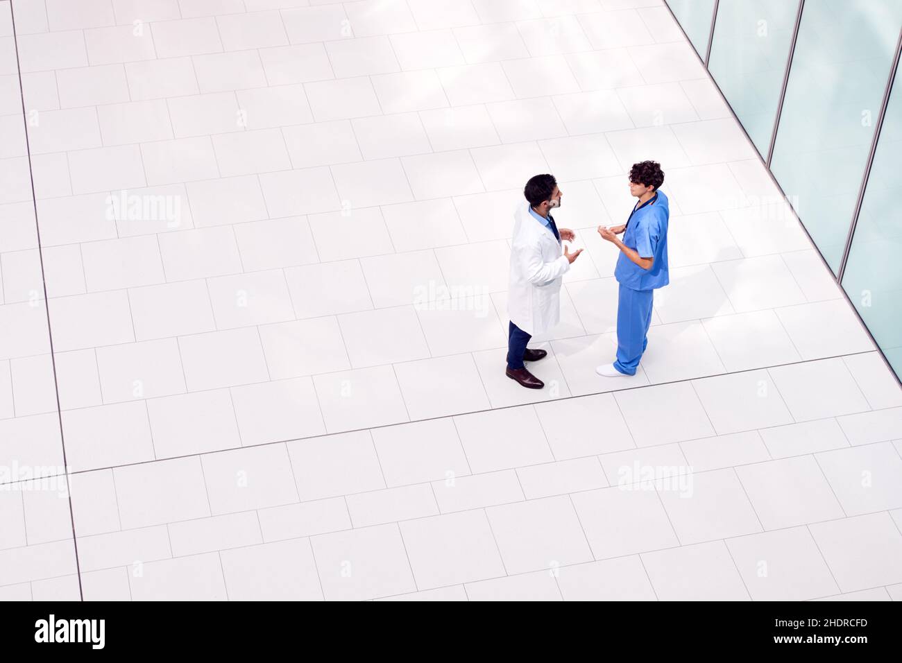 Two nurses meeting hi-res stock photography and images - Alamy