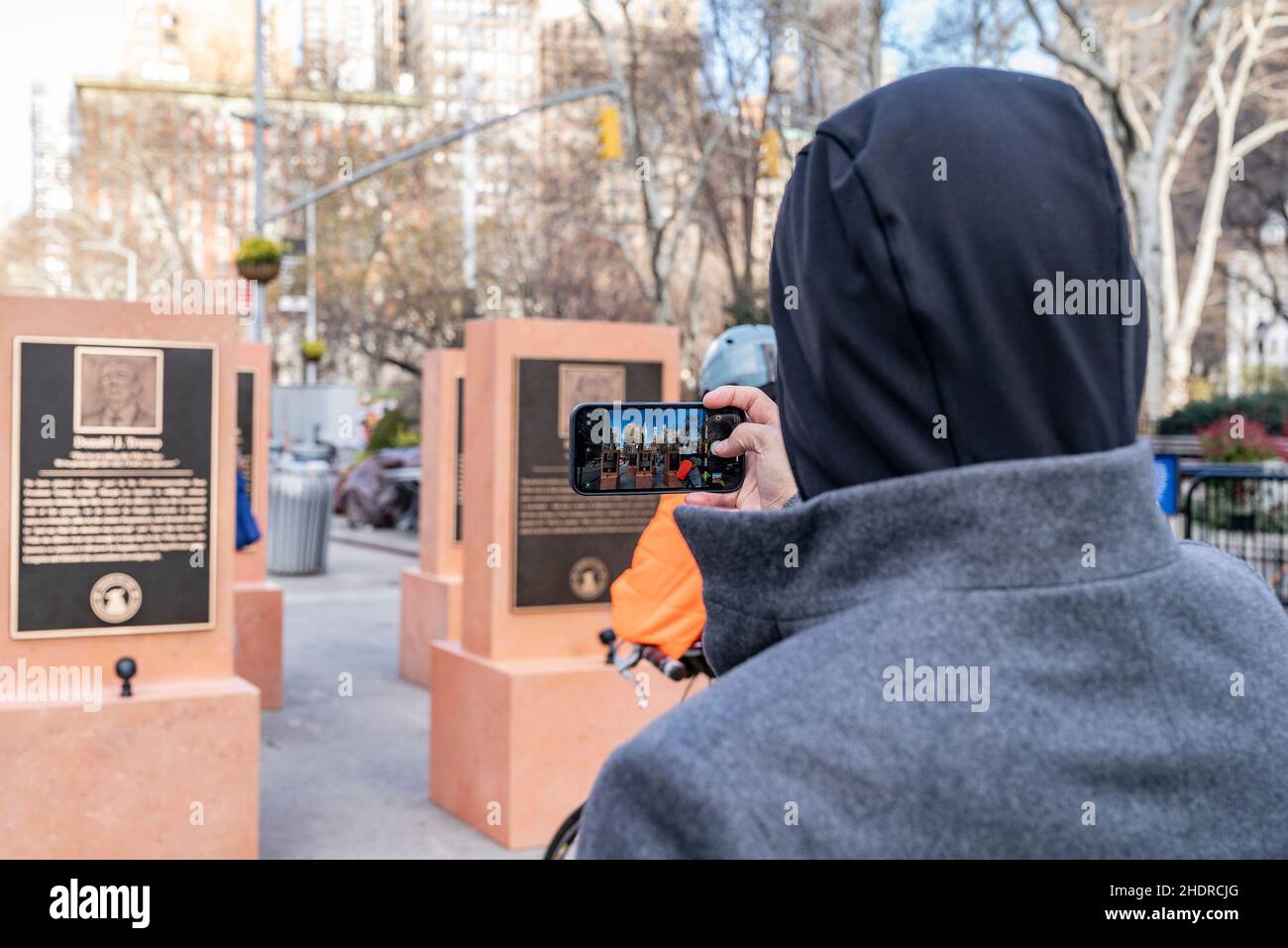 The Daily Show Monuments for Heroes of the Freedomsurrection on ...