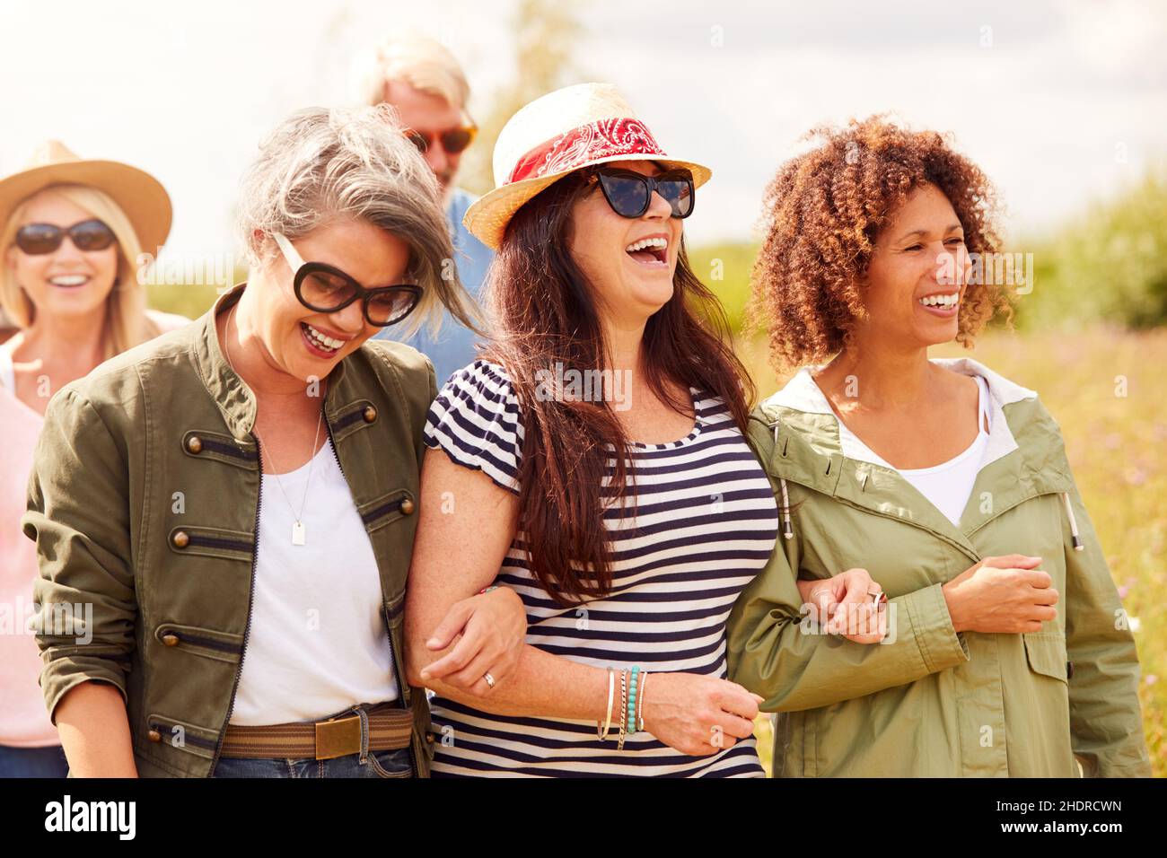 laughing, walk, friends, laugh, smiling, walks, friend Stock Photo - Alamy