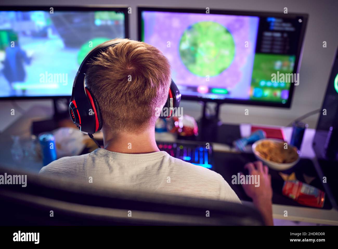 Playing Video Game Gaming Play Computer Game Computergame Computergames Game Games 0316