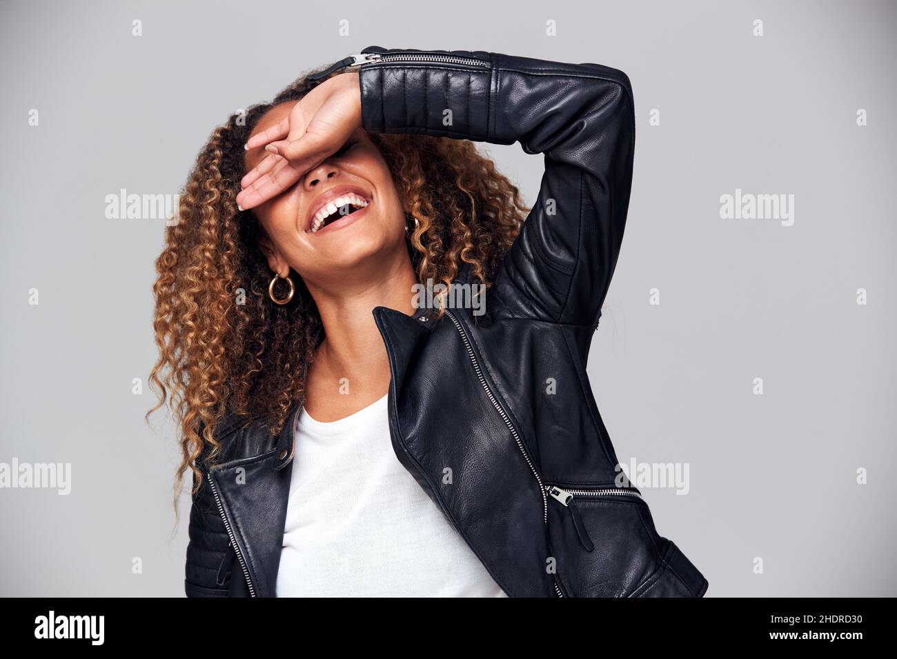 Laughing lady hi-res stock photography and images - Alamy