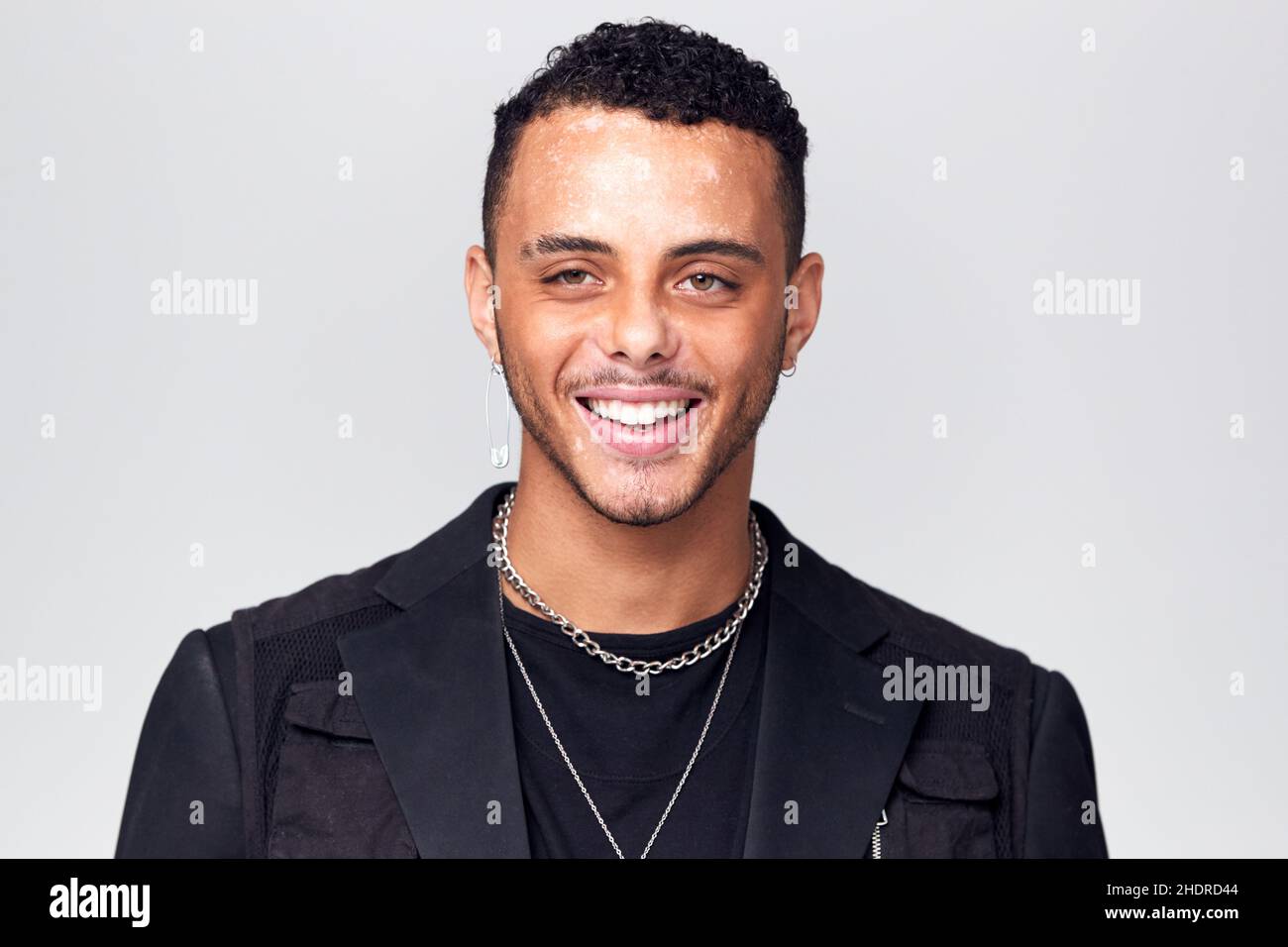 Portraits head hi-res stock photography and images - Alamy