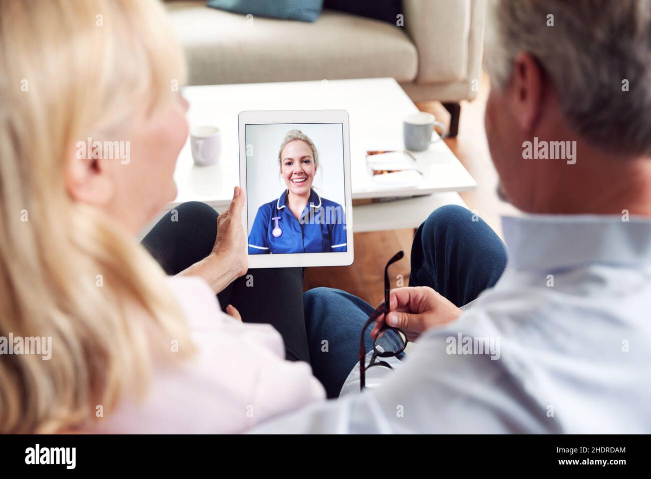 Online doctor consultations hi-res stock photography and images - Alamy