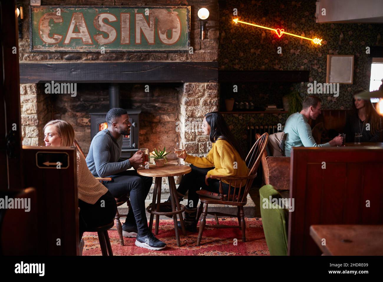 couple, meeting, bar, pairs, feedback, bars Stock Photo - Alamy