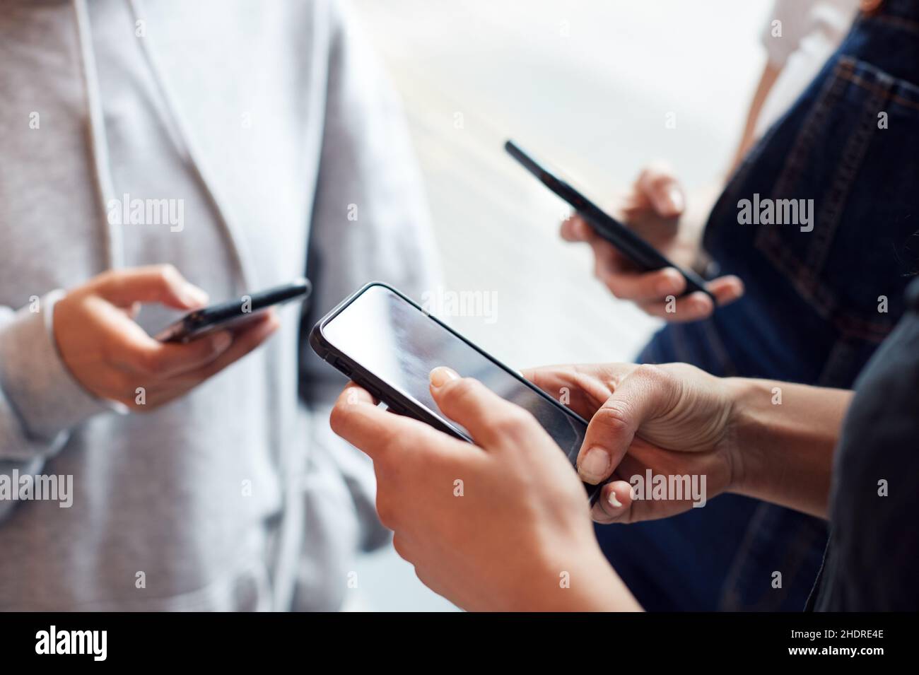 mobile communication, internet, smart phone, Social Media, mobile ...