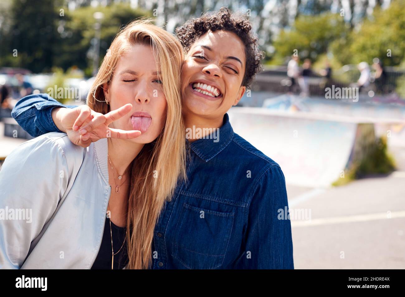 happy, embracing, grimace, friends, happies, cuddling, hug, hugging ...