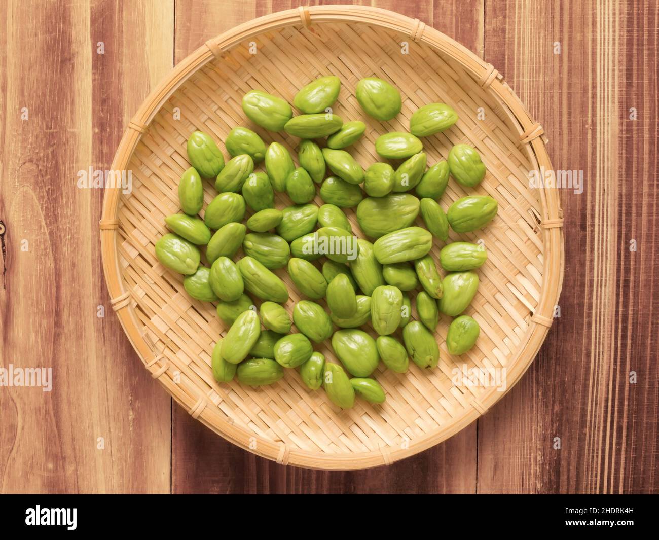 Peteh beans hi-res stock photography and images - Alamy