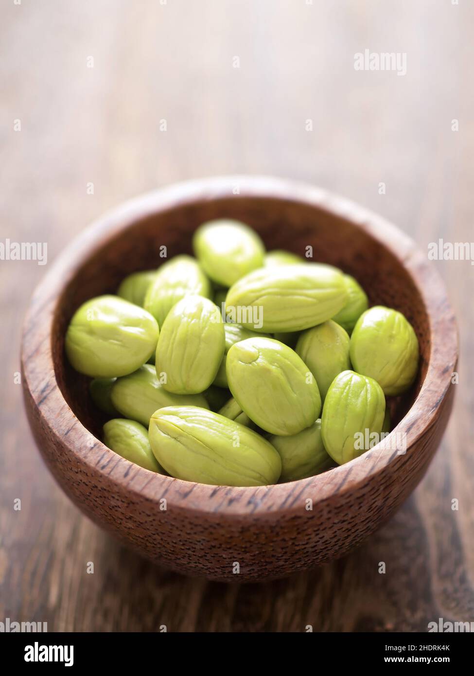Twisted block bean hi-res stock photography and images - Alamy