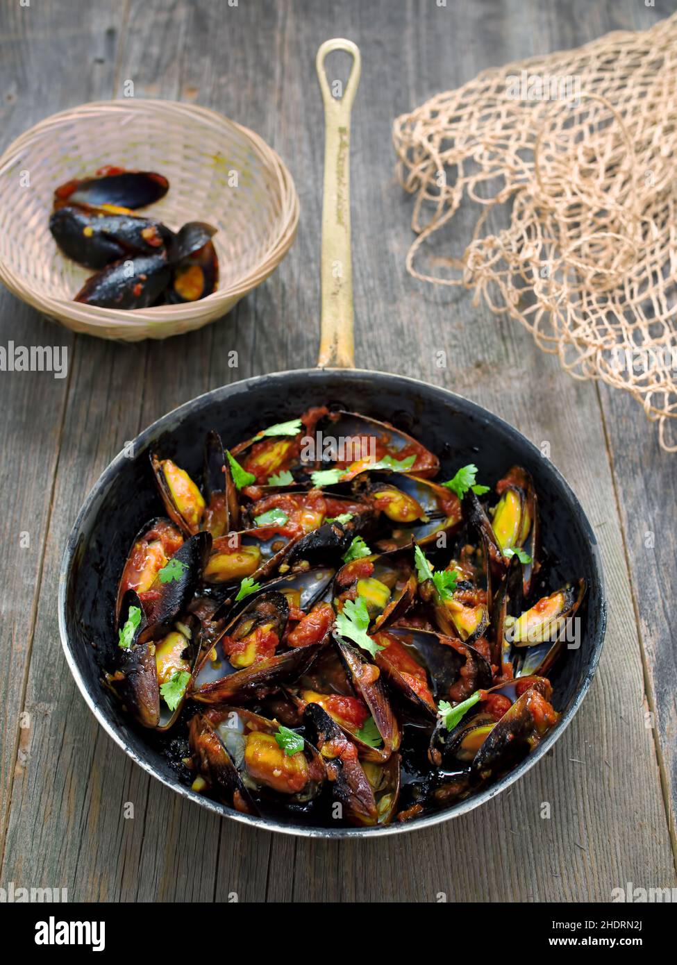 Fishing net with mussel hi-res stock photography and images - Alamy