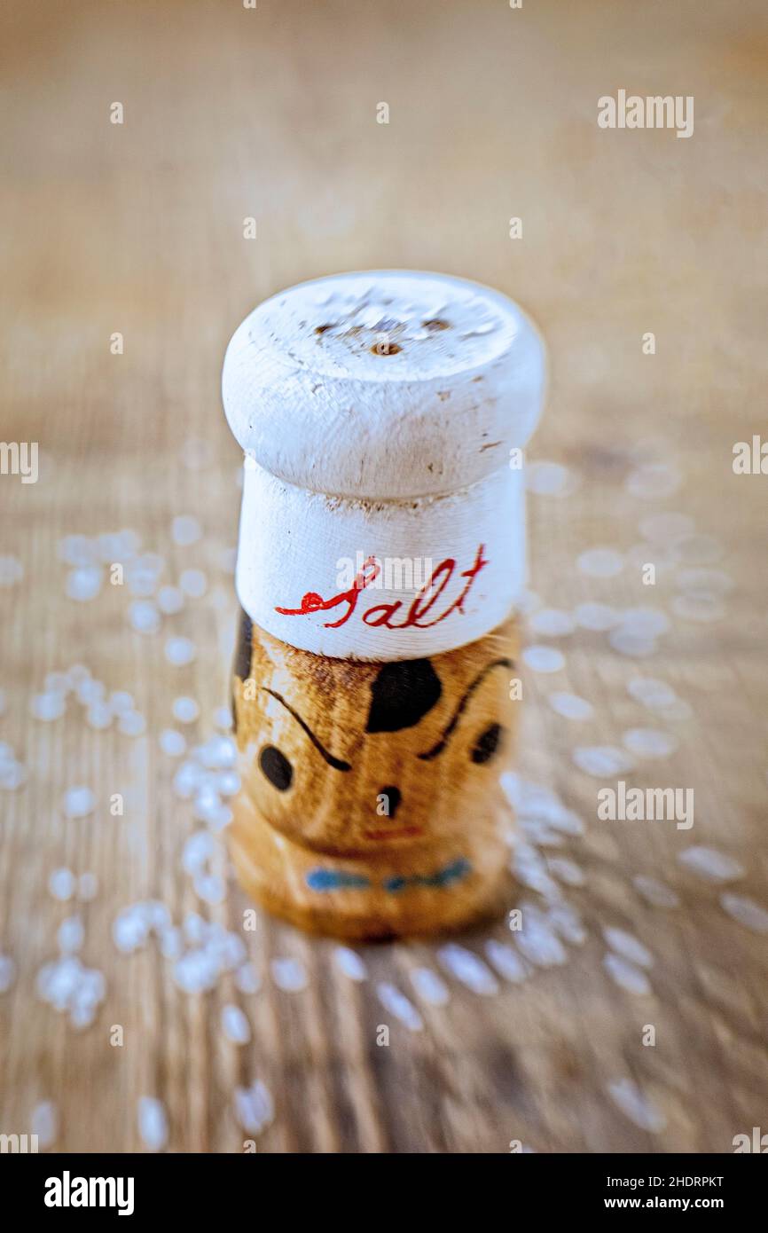 salt, salt shaker, salts, salt shakers Stock Photo - Alamy