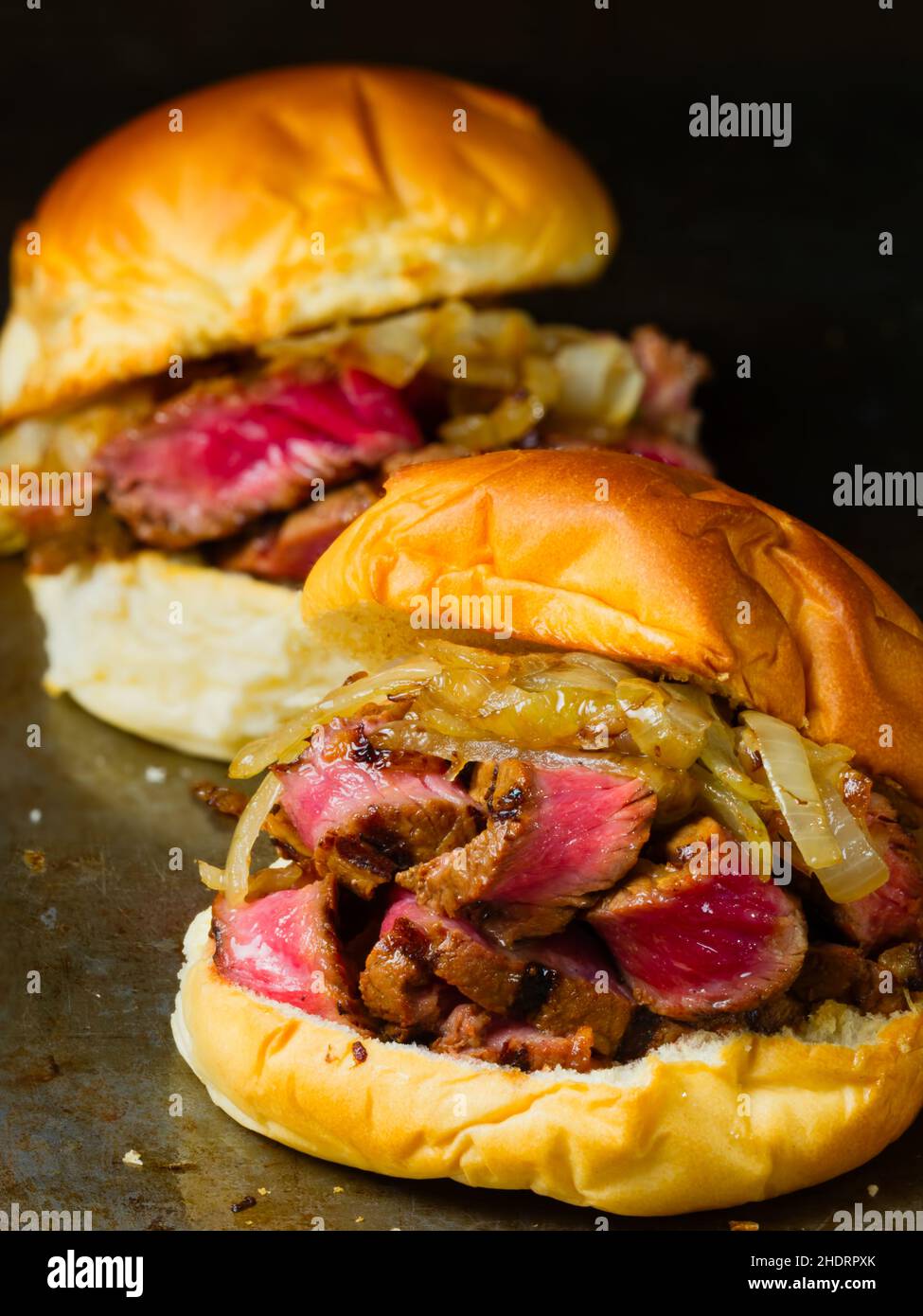 Bbqs and burgers hi-res stock photography and images - Alamy