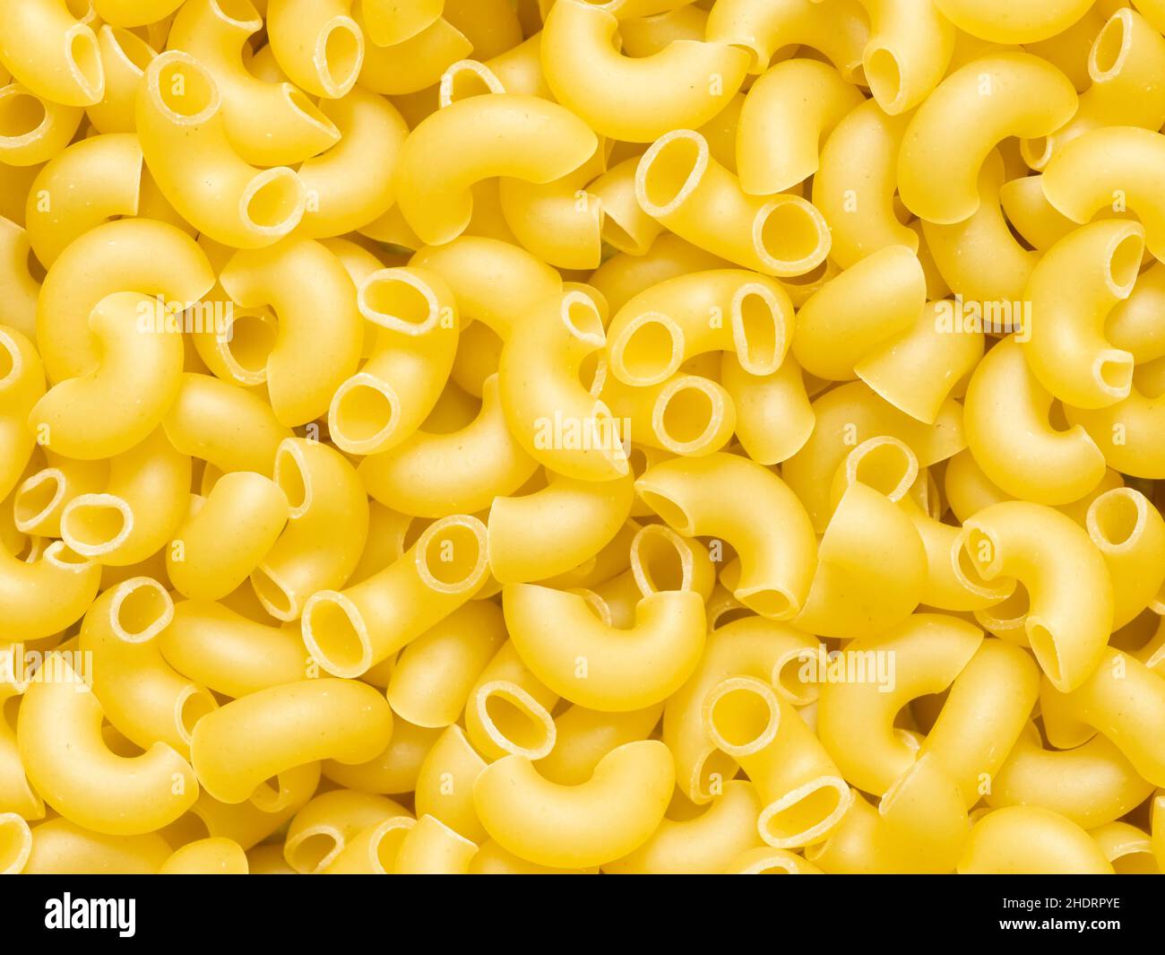 raw, macaroni, raws, macaronis Stock Photo - Alamy