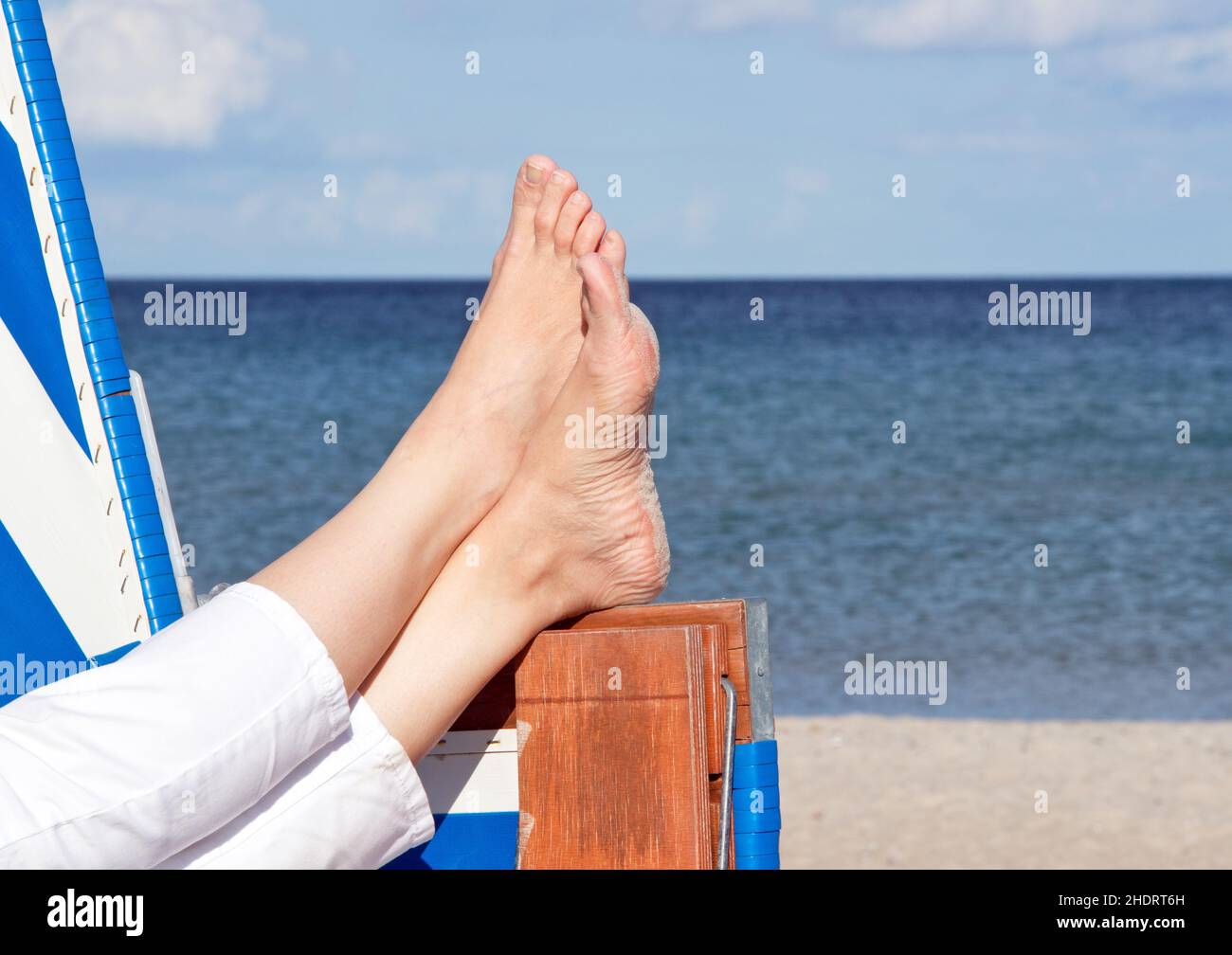 Foot barefoot baby leg sandy hi-res stock photography and images - Alamy