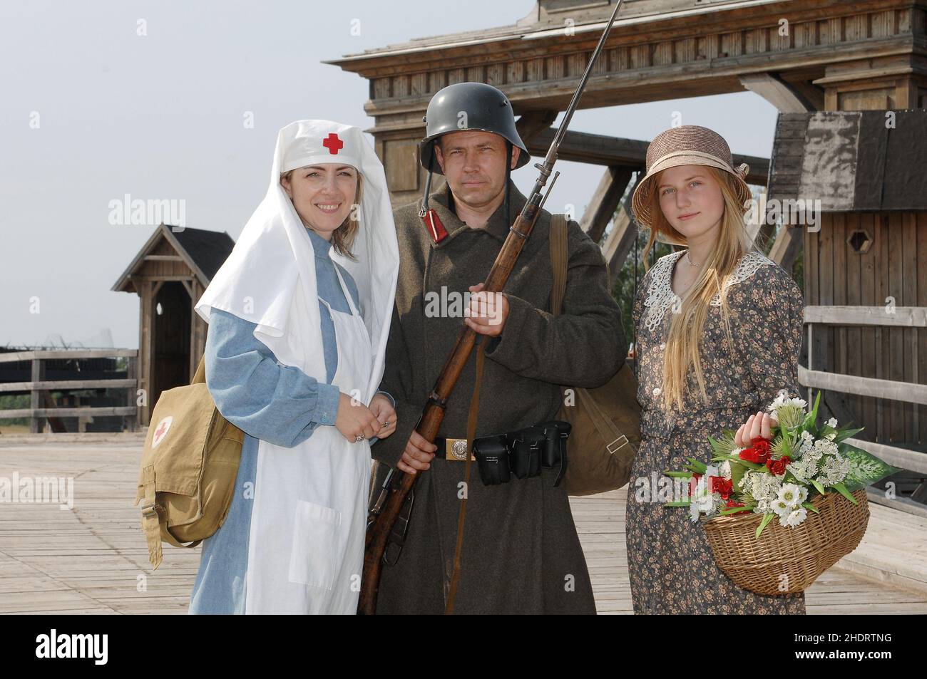 Female and male actor hi-res stock photography and images - Alamy