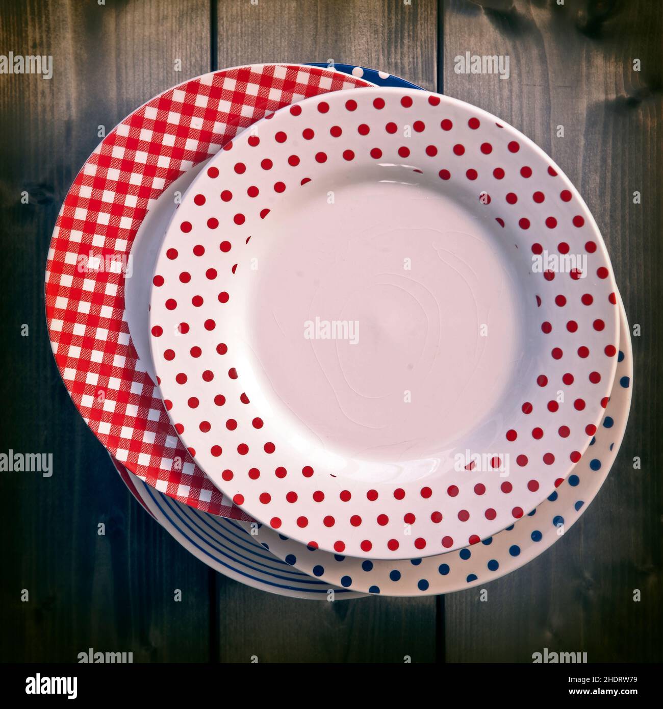 plate, plate stack, plates, plate stacks Stock Photo - Alamy