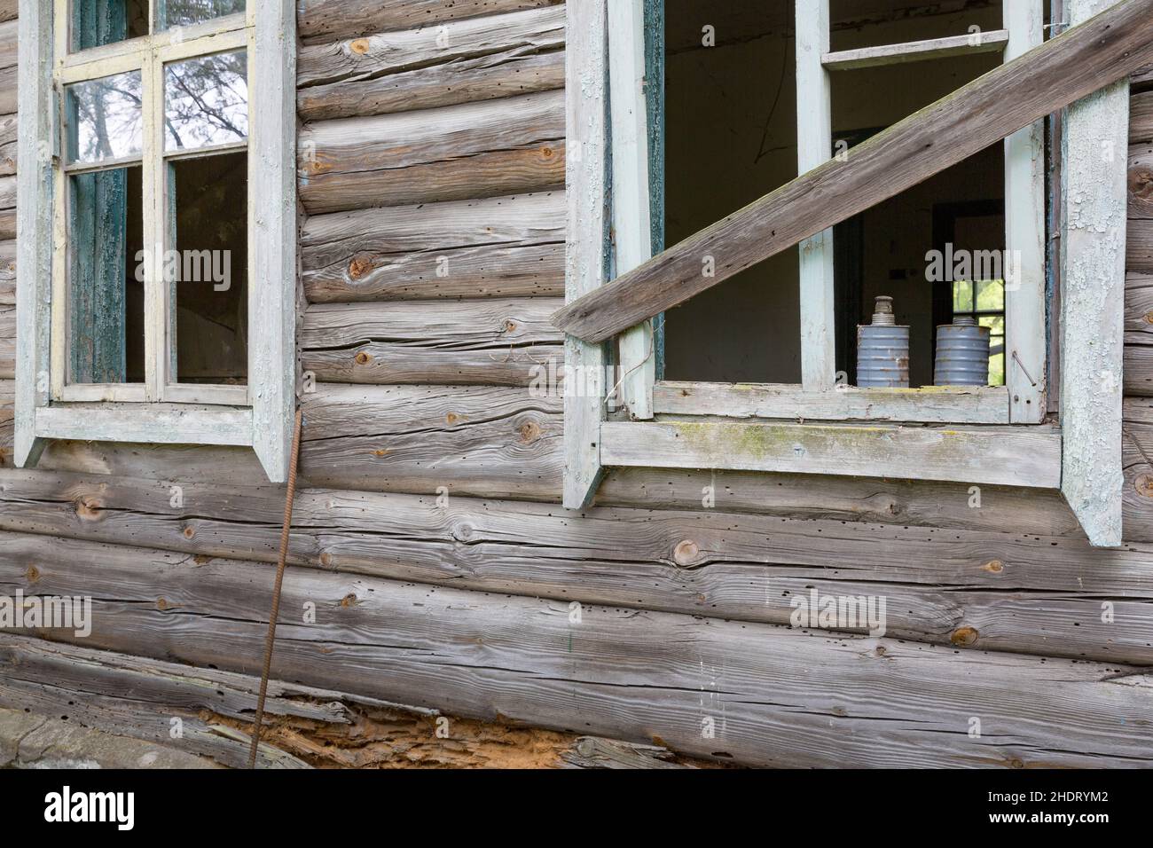 window, dilapidated, house ruin, windows, bad condition, dilapidateds ...