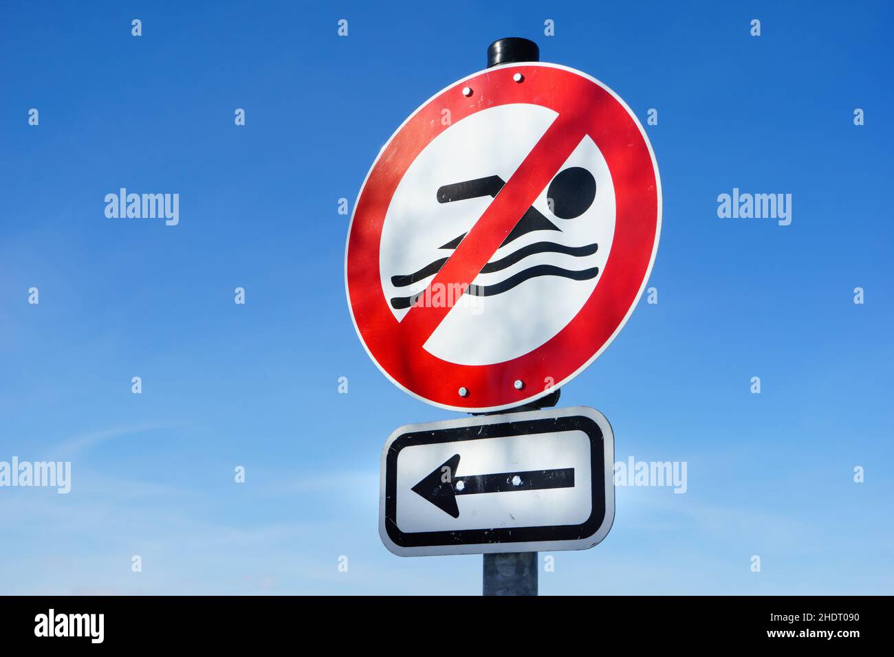 Bathing prohibition signs hi-res stock photography and images - Alamy