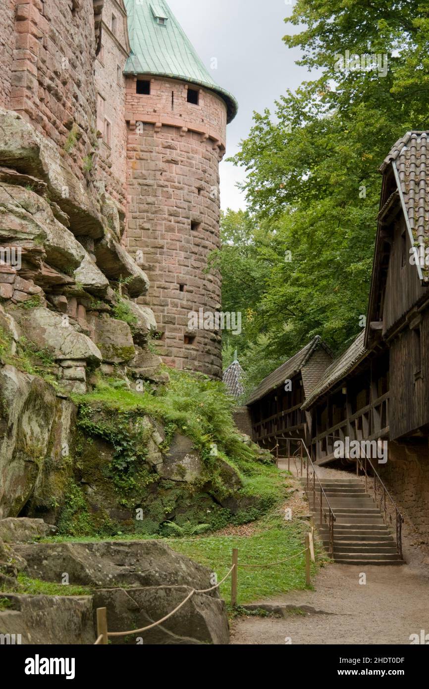castle, château du haut-koenigsbourg, castles Stock Photo - Alamy