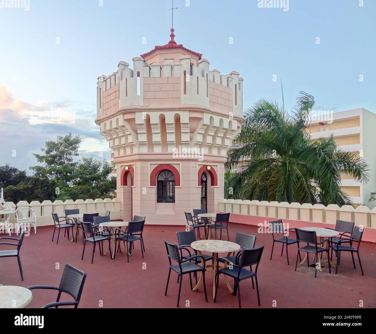 Rooftop patios hi-res stock photography and images - Alamy