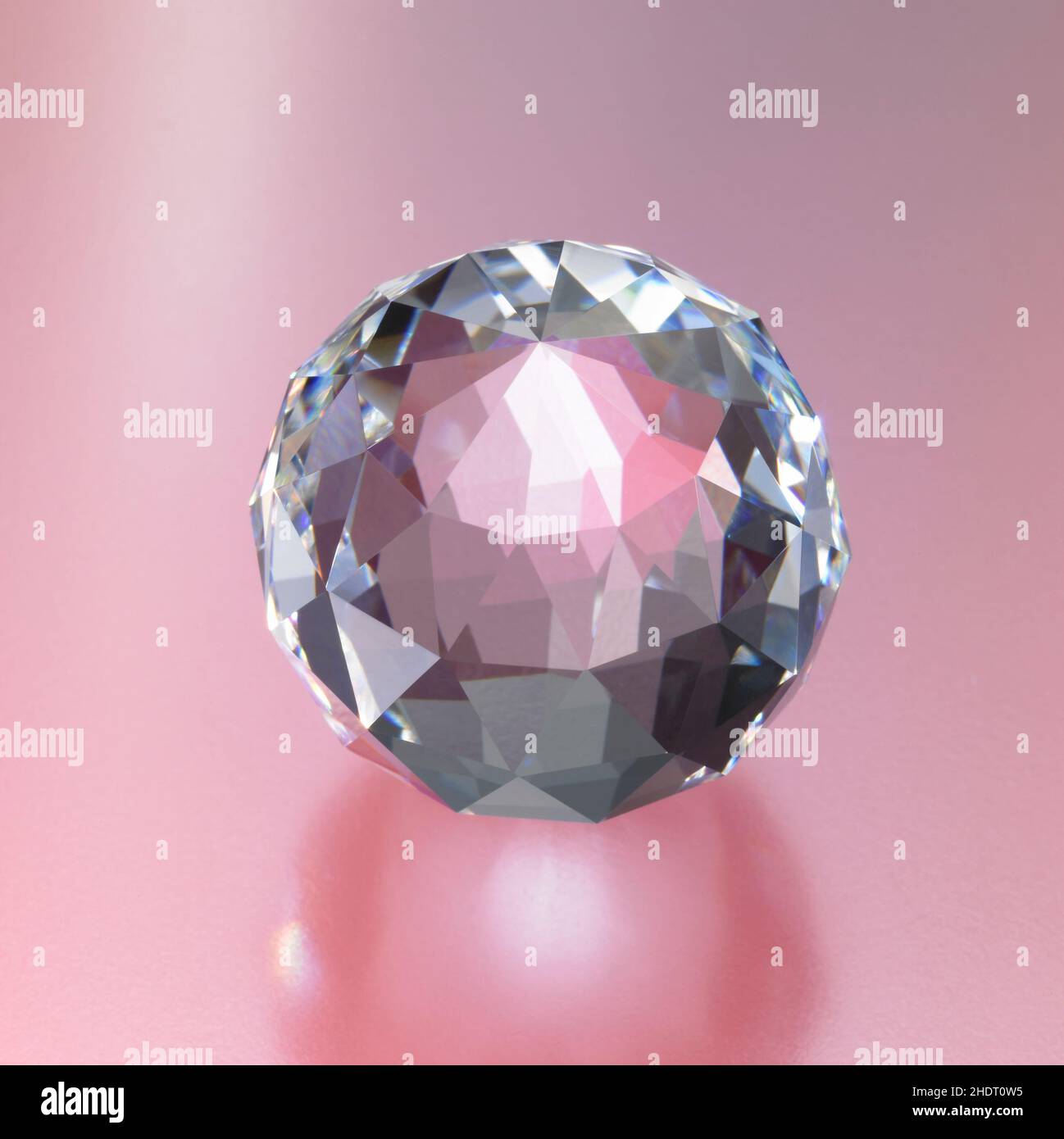 Crystal symmetry hi-res stock photography and images - Alamy