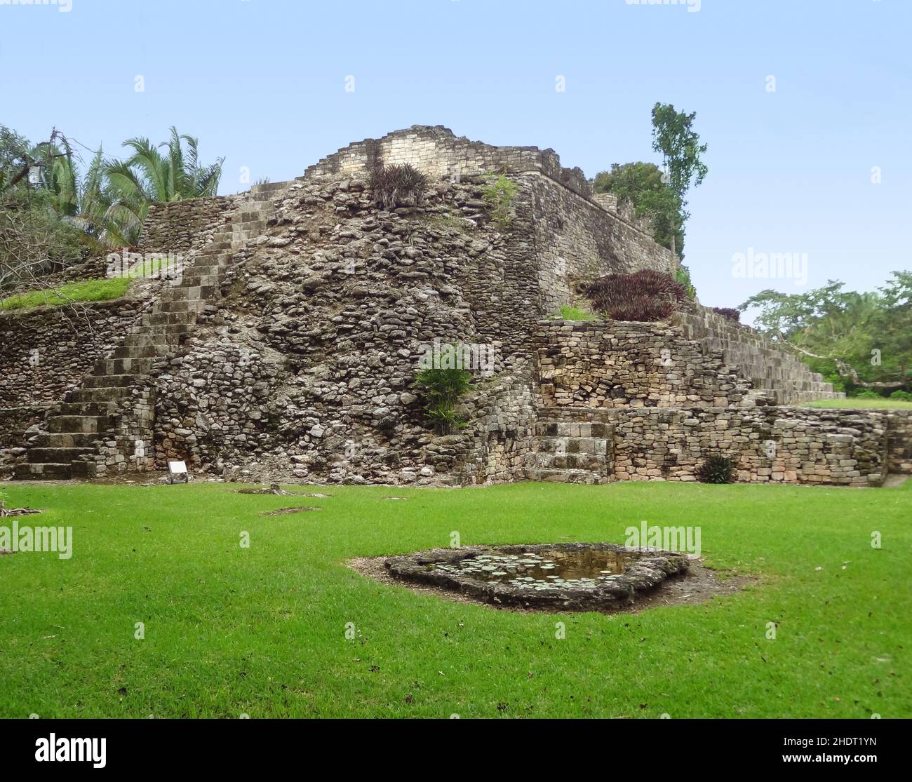 excavation site, maya temple, kohunlich, excavation sites, maya temples ...