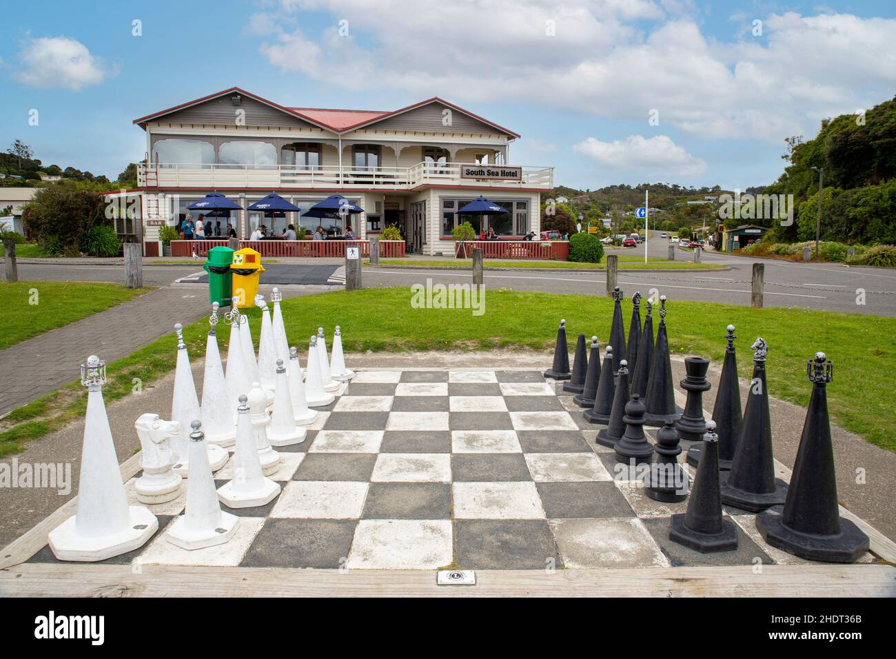 Giant chess board hi-res stock photography and images - Alamy