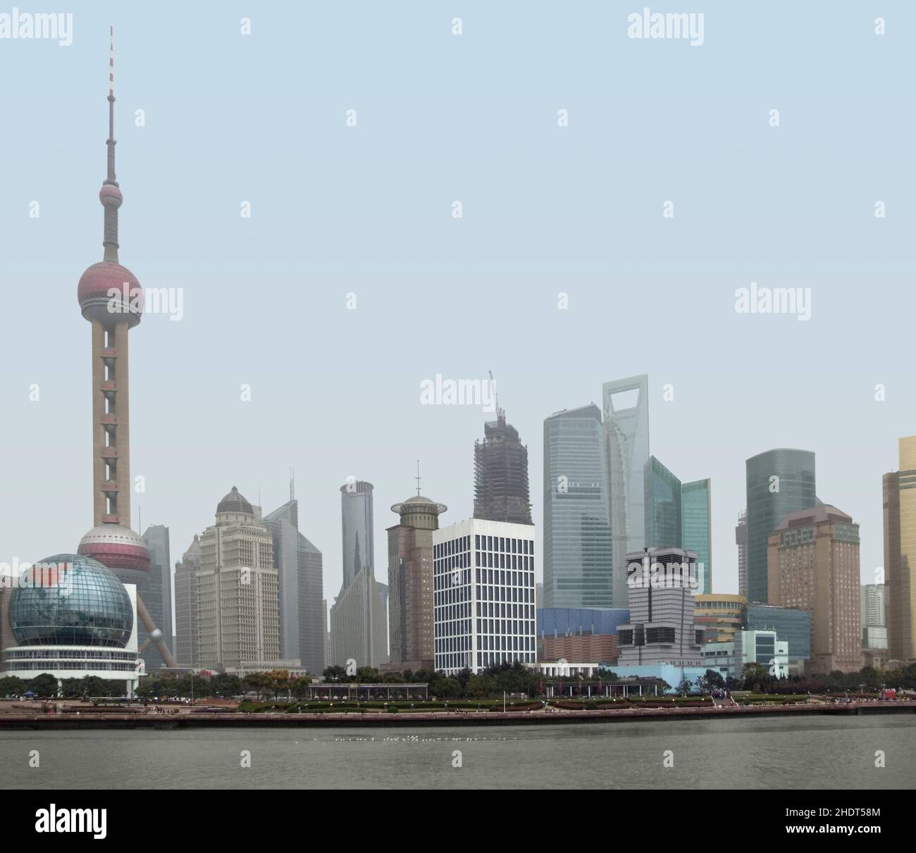 Shanghai’s financial district hi-res stock photography and images - Alamy