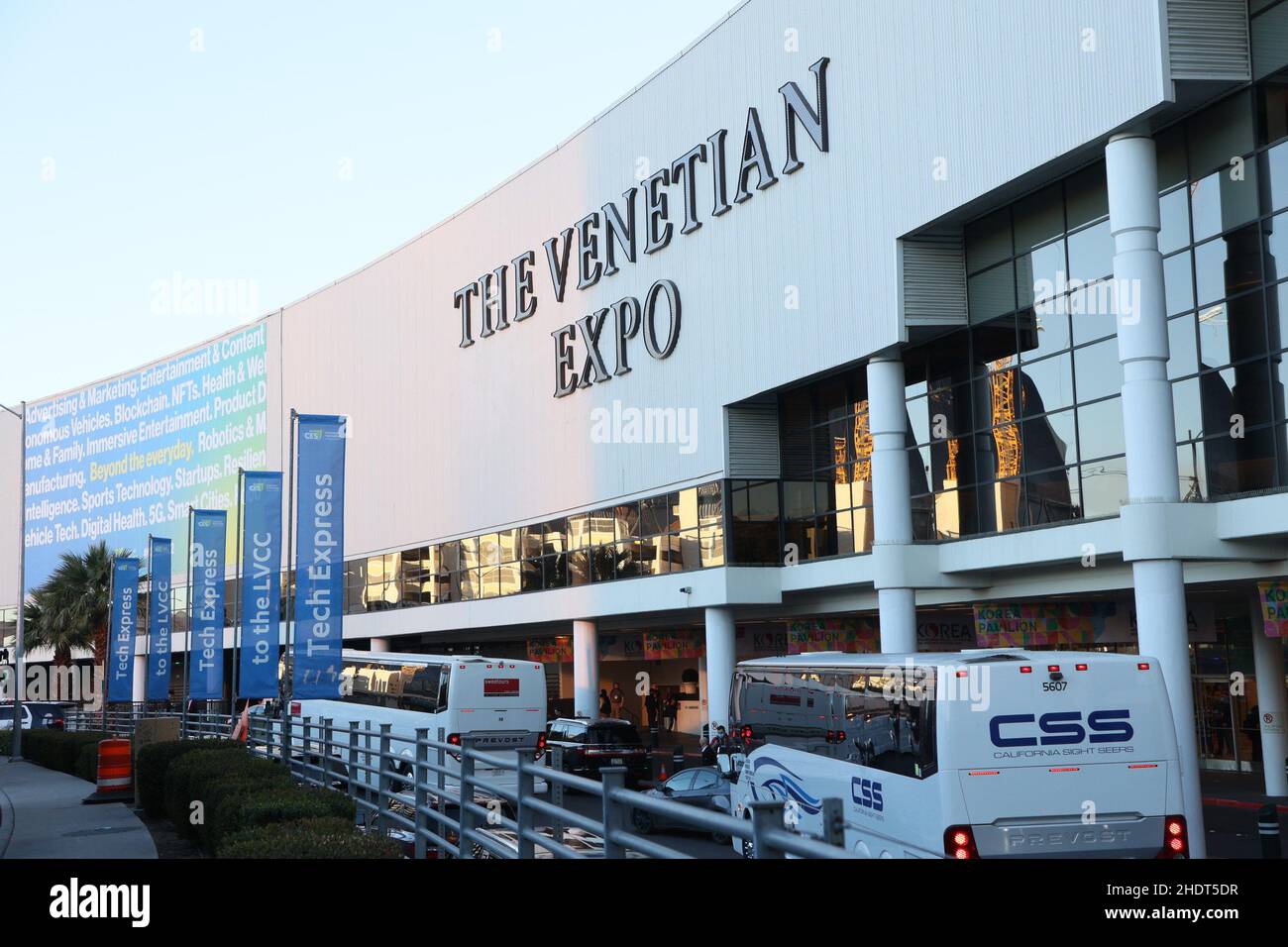 Venetian expo signage hi-res stock photography and images - Alamy