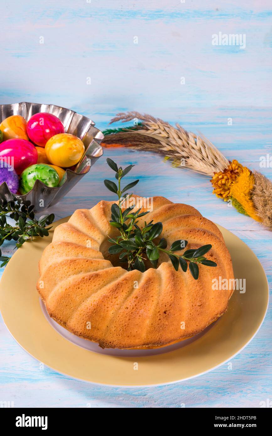 easter, sponge cake, easters, sponge cakes Stock Photo - Alamy