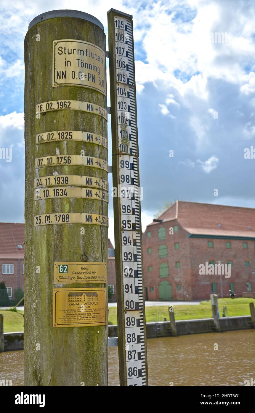 pile, level, piles, levels Stock Photo - Alamy