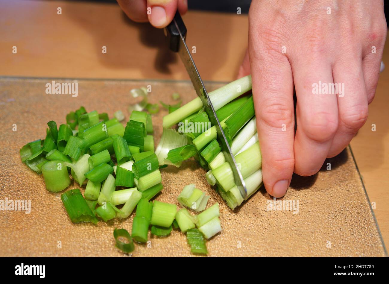 cutting, spring onion, spring onions Stock Photo - Alamy