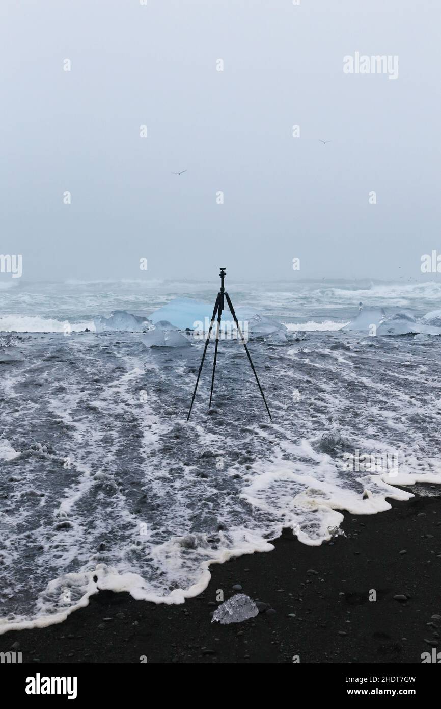 tripod, arctic ocean, tripods, arctic, arctic oceans, polar sea Stock ...