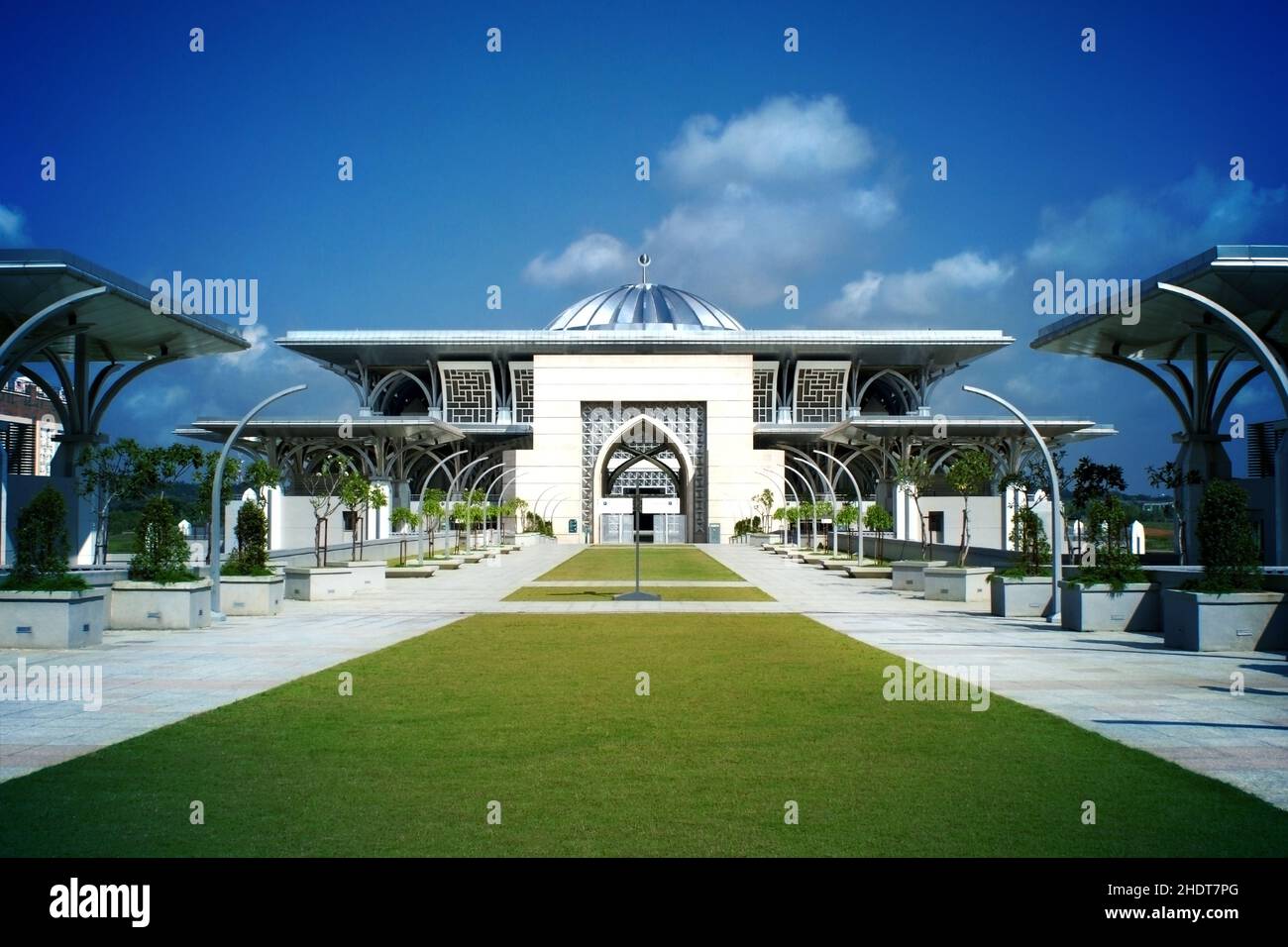 iron mosque, masjid tuanku mizan zainal abidin Stock Photo - Alamy