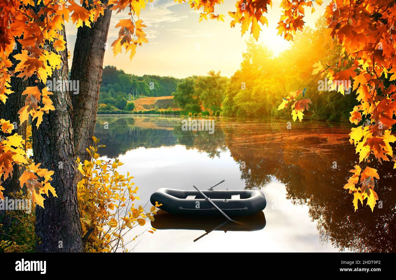 Fall landscape with boats hi-res stock photography and images - Alamy