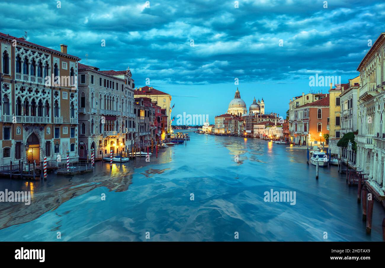 blue hour, venice, grand canal, blue hours, venices, grand canals Stock Photo - Alamy