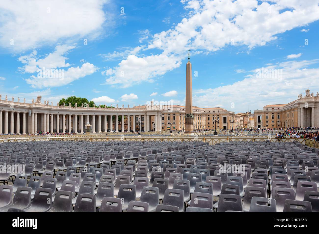 st. peter's square, chair row, st. peter's squares, chair rows Stock ...