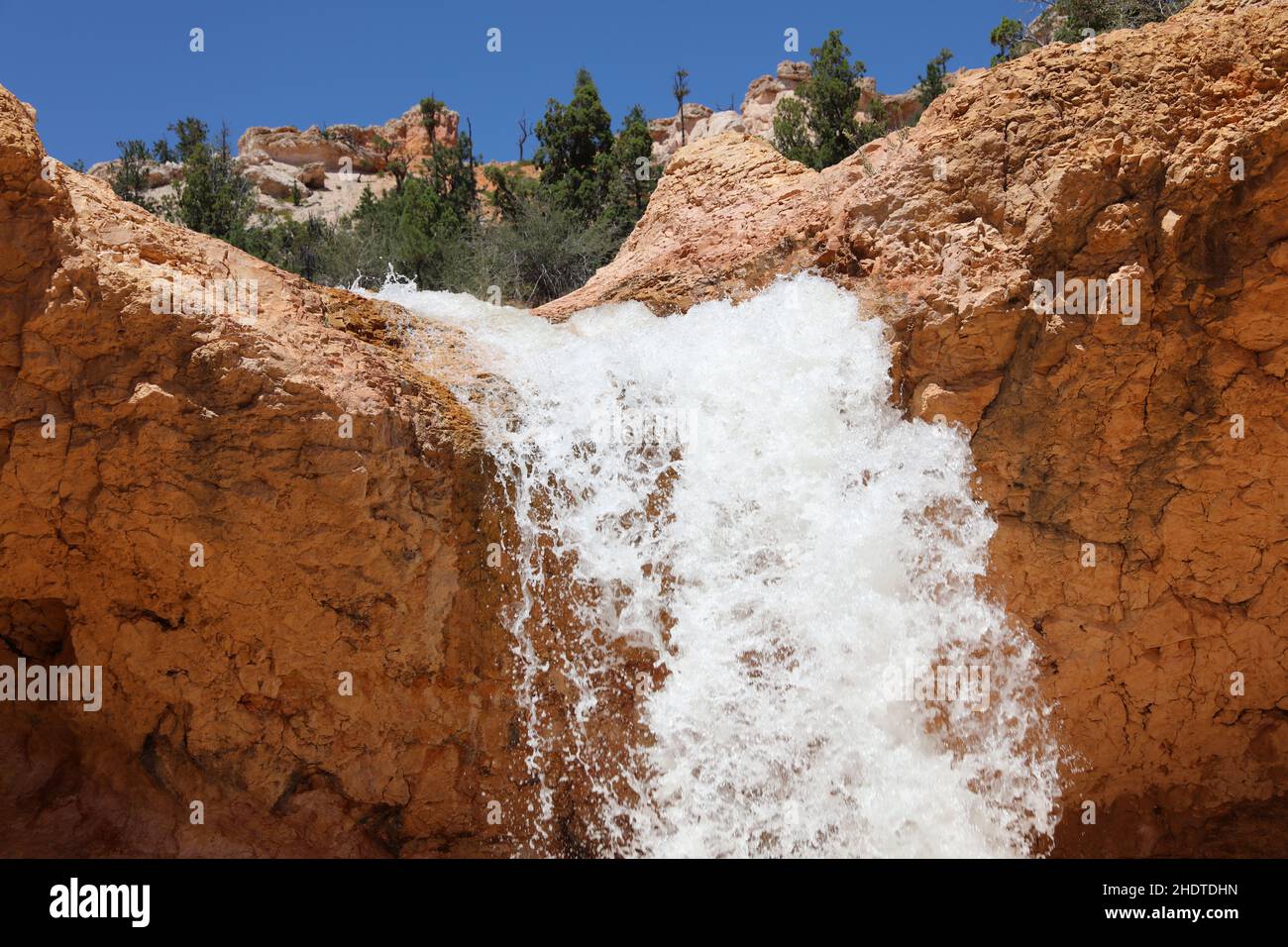 waterfall, bryce canyon national park, cascade, waterfalls, bryce canyon national parks Stock ...