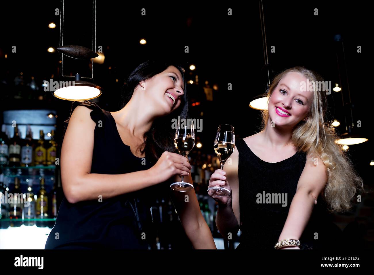 young woman, nightlife, girl, girls, woman, young women, nightlifes ...