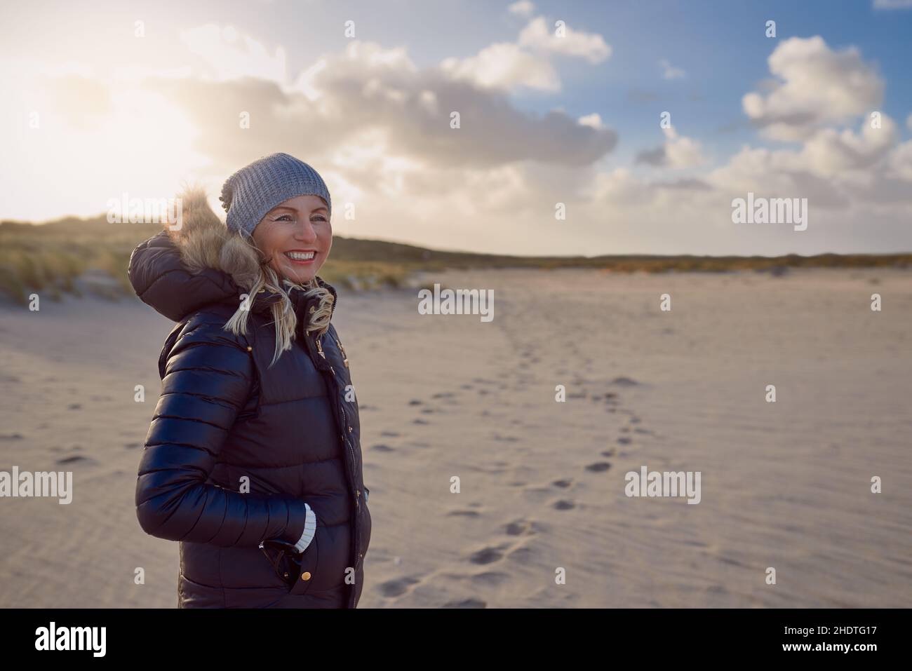 Woman walk female ladies hi-res stock photography and images - Alamy