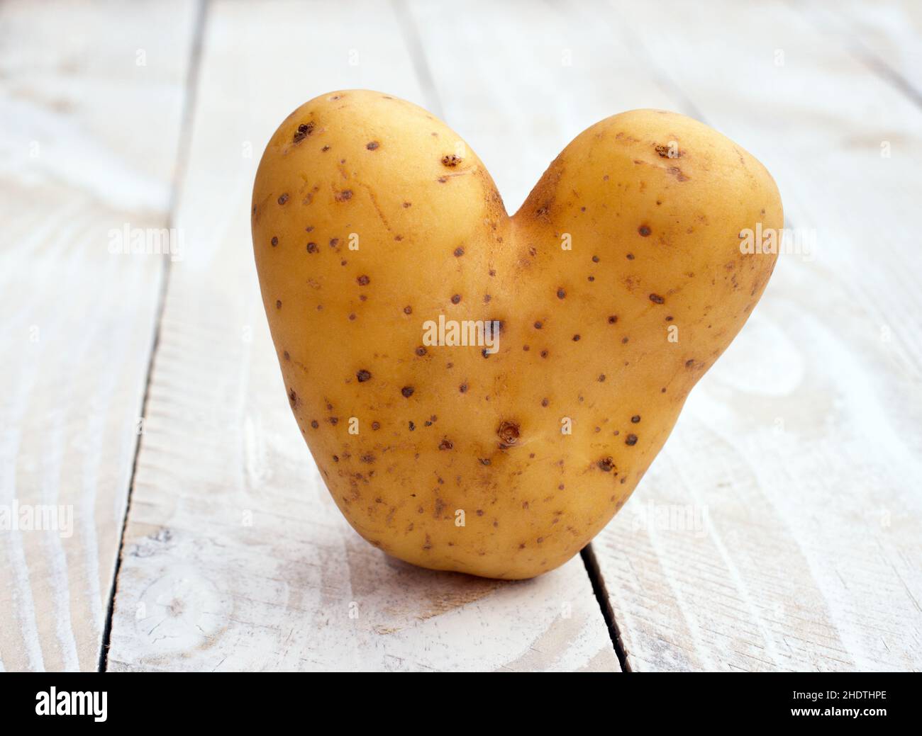 heart shaped, potato, heart-shapeds, raw potatos Stock Photo - Alamy