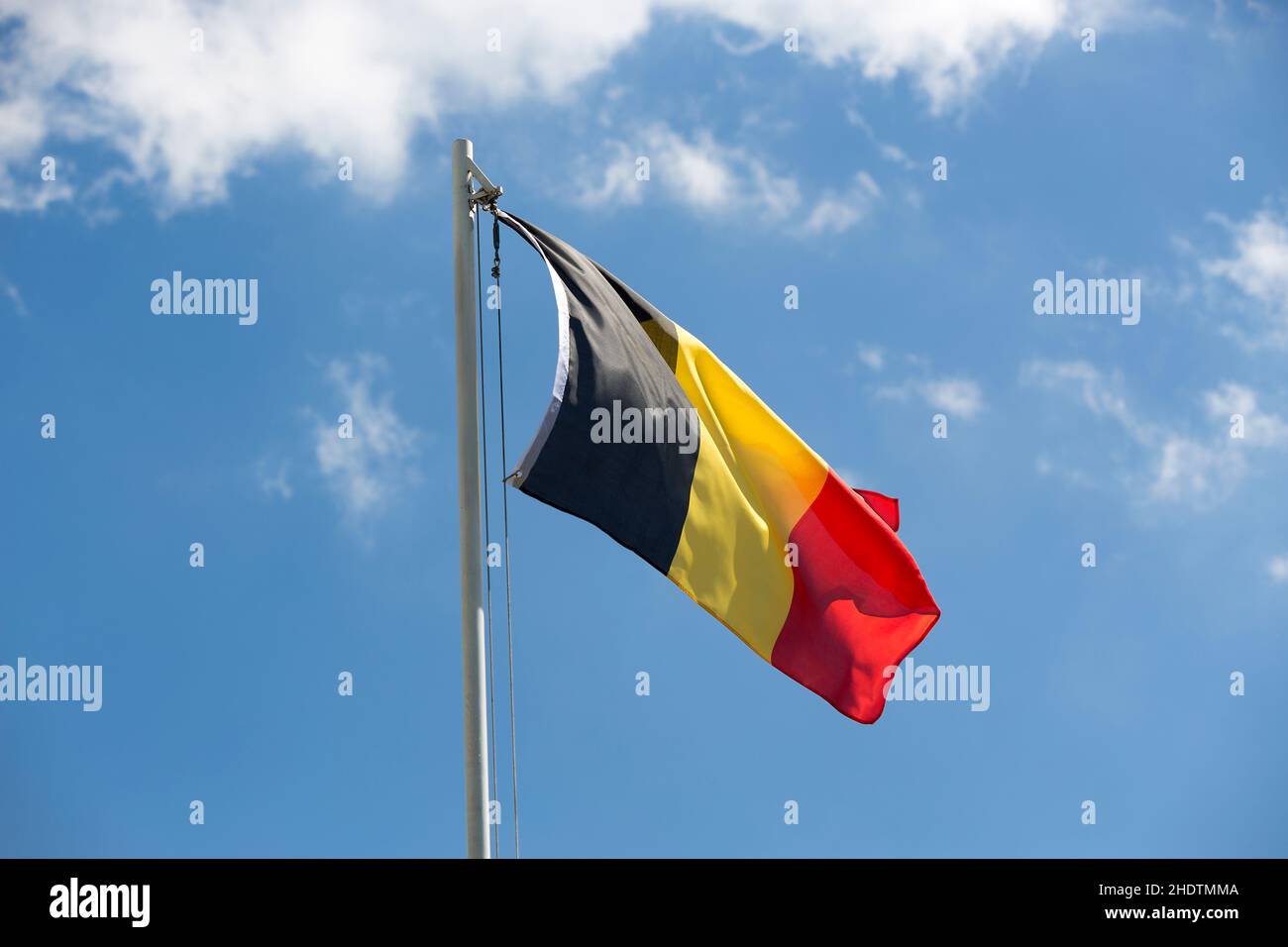 Belgian state flag hi-res stock photography and images - Alamy
