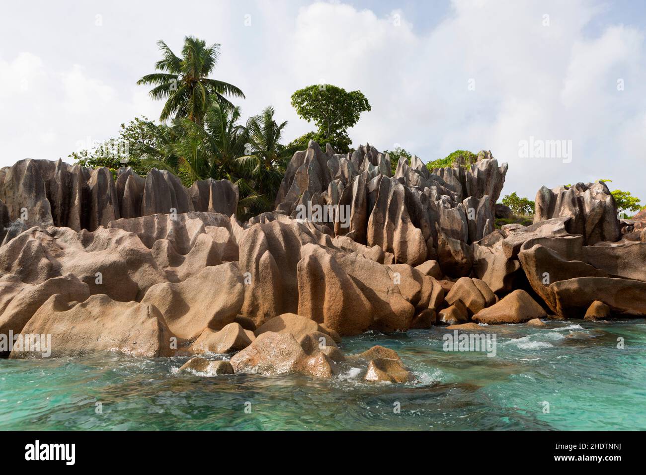 Ile st pierre hi-res stock photography and images - Alamy