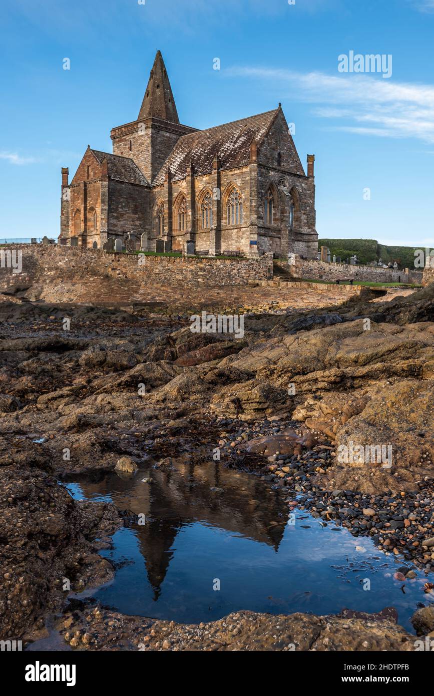 st monans auld kirk Stock Photo - Alamy