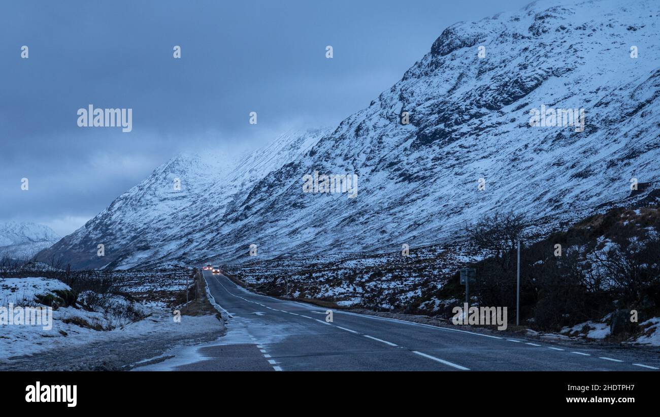 Road scotland hi-res stock photography and images - Alamy