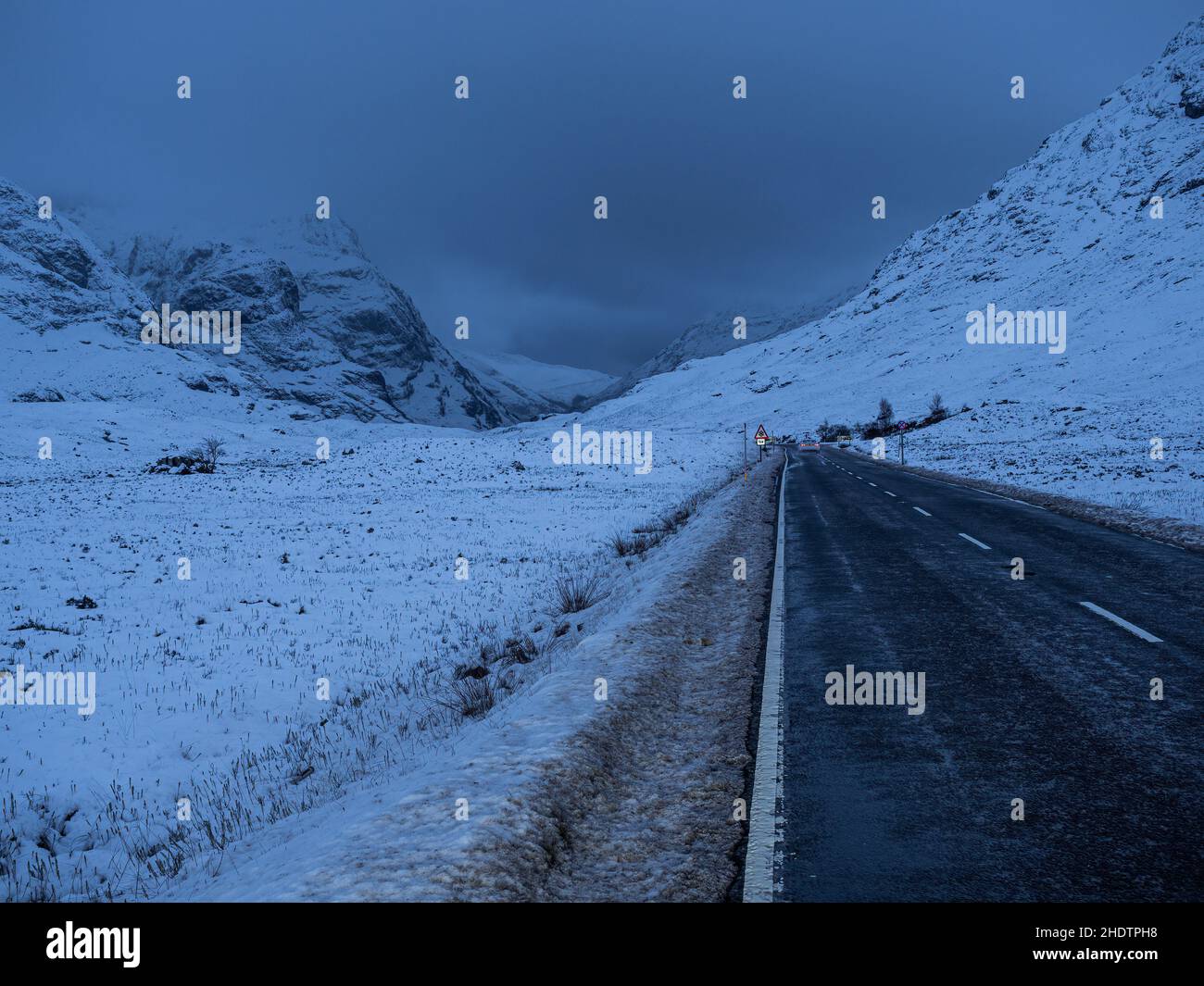 road, scotland, roads, street, streets, great britain, uk Stock Photo ...
